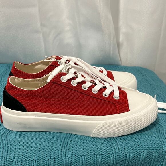 Article | Shoes | Article No 282019 Red Low Tops Mens 12 | Poshmark
